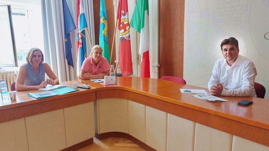 Labinska Komuna - Najmlađi labinski portal