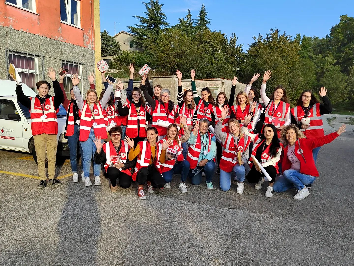 Crveni križ po 50. put danas organizirao svoju humanitarnu akciju ...